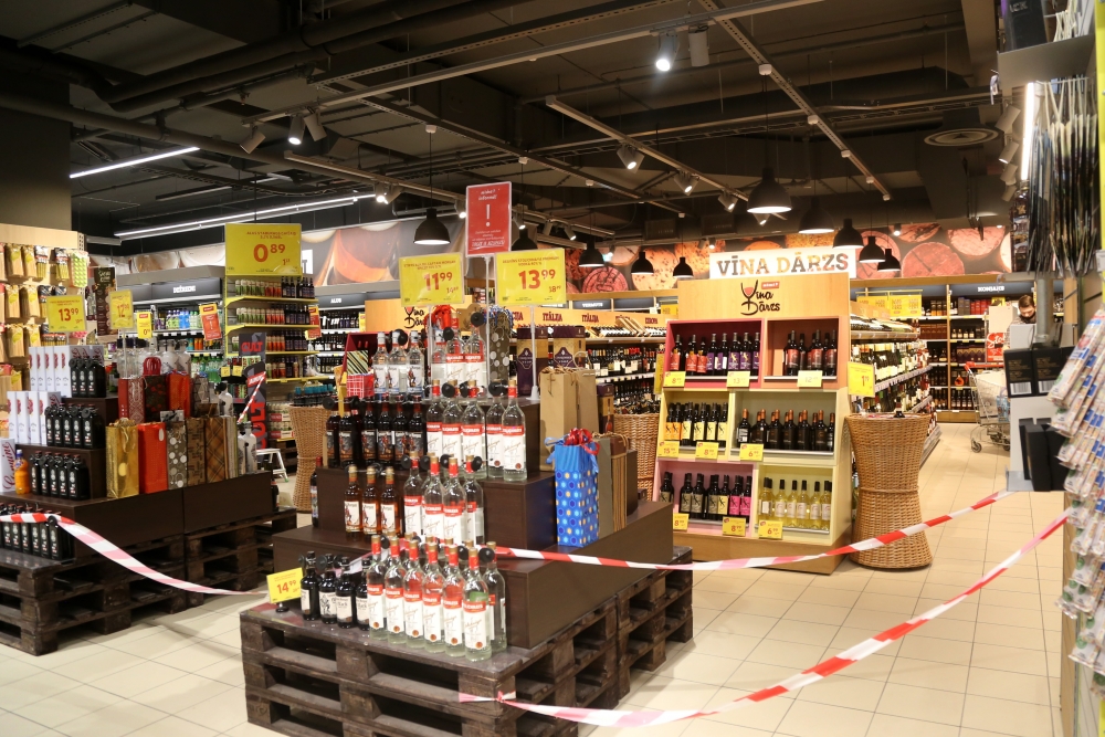 Stājas spēkā likuma grozījumi par alkoholisko dzērienu aprites ...